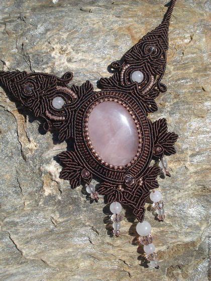 Купить или заказать Колье с розовым кварцем Версаль в интернет магазине на Ярмарке Мастеров