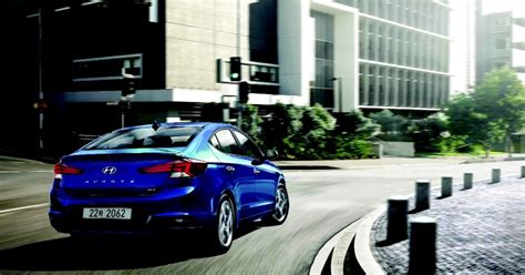 기업 현대차 준중형 세단 2019년 아반떼 출시