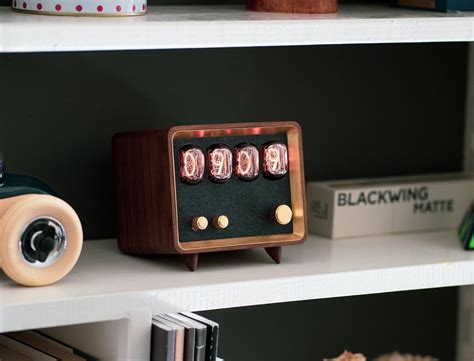 This Steampunk Radio Speaker And Clock Comes With A Display Made From Real Nixie Tubes Yanko