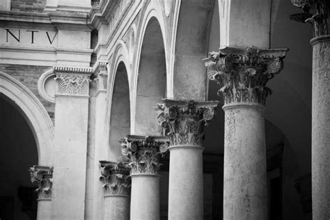 Classicisme Architecture Origines Caractéristiques Et Son Héritage