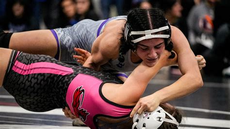 Photos From The 5th Annual Lady Longhorn Holiday Wrestling Tournament