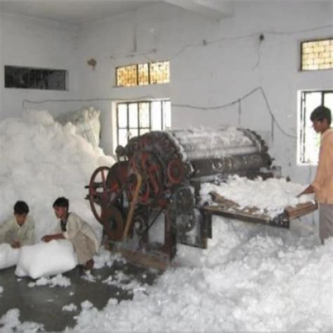 Raw Polyester Stuffing Fiber Packaging Type Roll New At ₹ 114kg In New Delhi