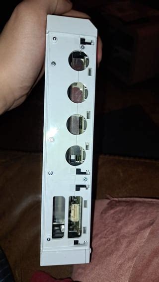 Is It Normal My Wii Never Had Thr Gamecube Holes R Wii