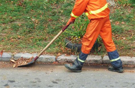 Олександр Мамай пояснив чому впродовж місяця підрядники отримали 46 млн грн за прибирання доріг