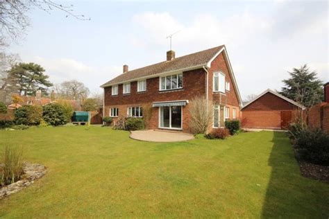 Property Valuation 99c The Hundred Romsey Test Valley So51 8bz