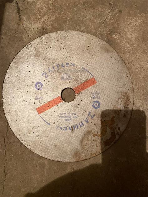 Диск за рязане на метал циркулярен 300мм Резервни части консумативи за машини Пловдив