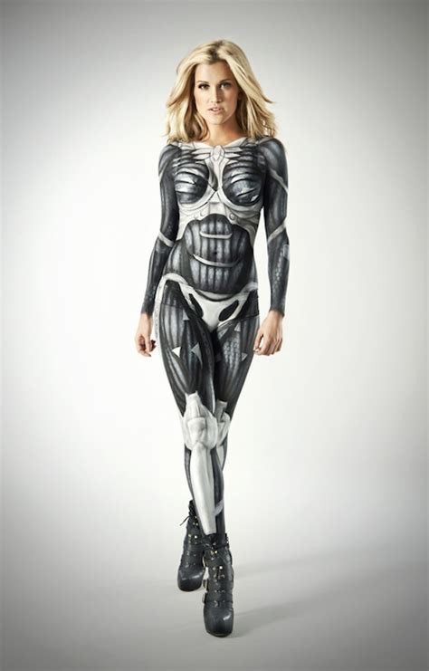 Pussycat Doll Ashley Roberts In Crysis Nanosuit Body Paint Cosplay Global Geek News