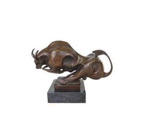 Статуэтка быка в стиле модерн Festima Ru частные объявления