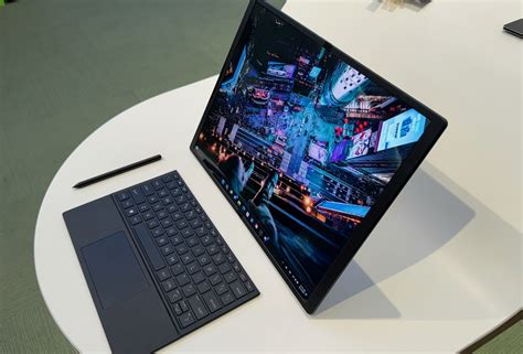We Take A Hands On Look At The HP Spectre Foldable PC And The HP Envy