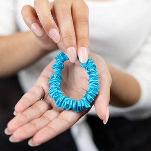 Blissy 100 Silk Skinny Scrunchies Bahama Blue 100 Mulberry Silk
