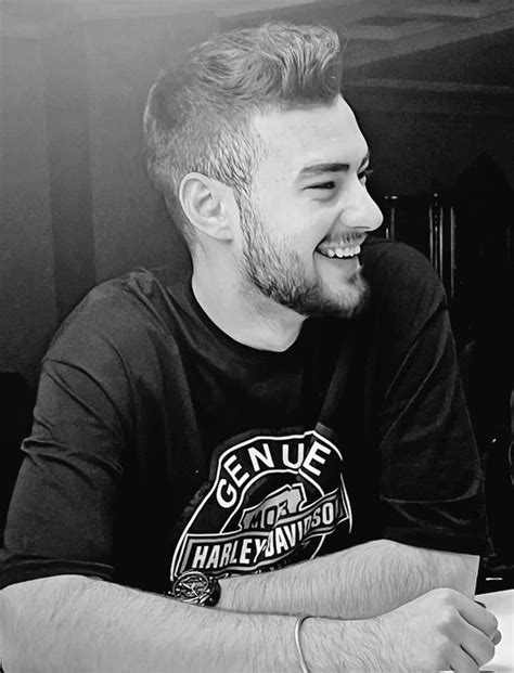 فیلمی از حمیدرضا روحی از جان‌باختگان اعتراضات رویداد24