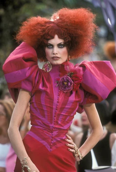 Christian Dior Fall 1997 Couture In 2025 Couture Fashion Show