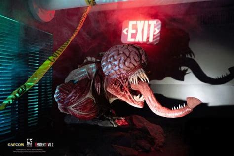 Resident Evil Licker Life Size Bust Comic Concepts