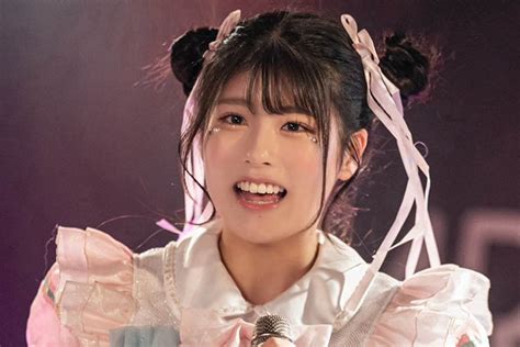 ちとせよしの、アイドルからビキニグラのギャップ グラッチェ