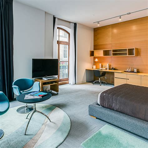 Corner Suite Hotel Gault
