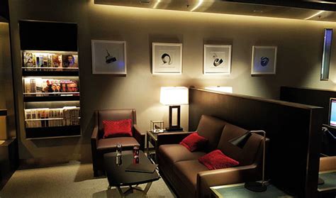 Simon Wee Be One Gallery