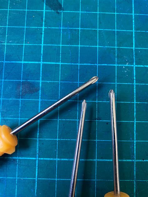 Mini Phillips Head Screwdriver 3 Pack Reverse Garbage