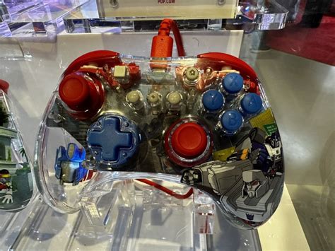 First Look At The Licensed Optimus Prime Video Game Controller By Pdp