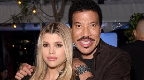 Lionel Richie Breaks Silence On Daughter Sofia Richie S Pregnancy