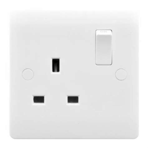 Hamilton Hm N Verve White Gang A Pole Switched Socket