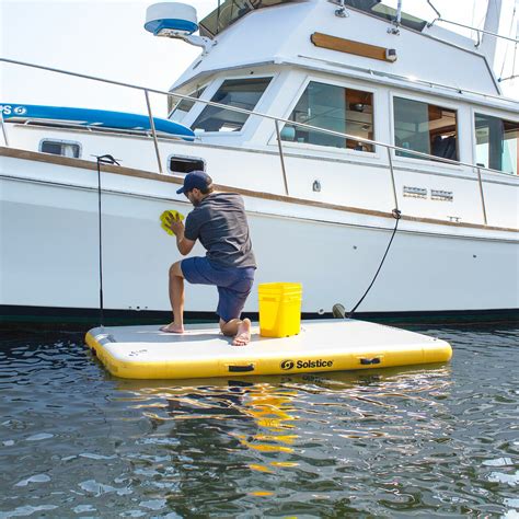 8 X 5 X 6 Inflatable Dock Solstice Watersports Inflatable Floating Docks Touch Of Modern