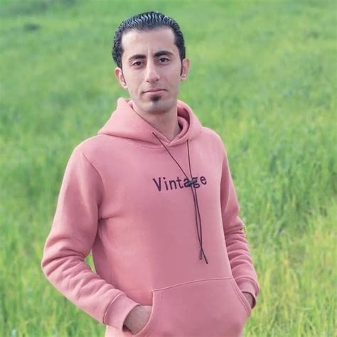 ayman riyad ayman r 1995 on threads