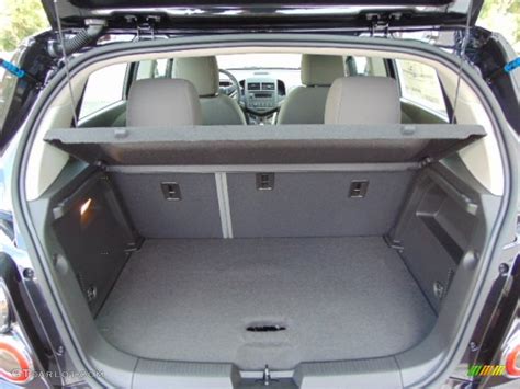 2015 Chevrolet Sonic Ls Hatchback Trunk Photo 96537850