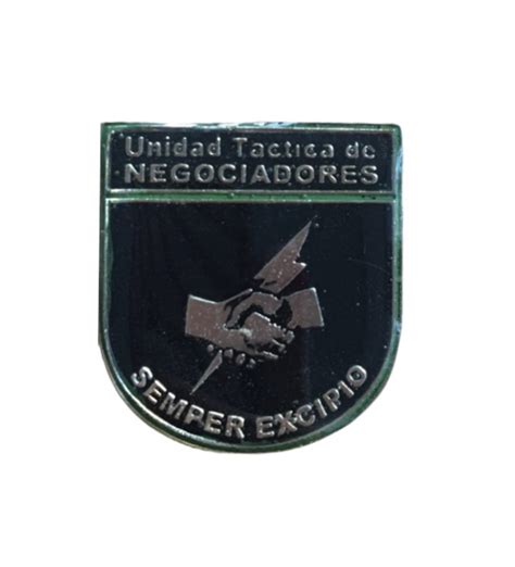 Pin Metálico Geo Curso Utn Unidad Táctica De Negociadores — Aventureros