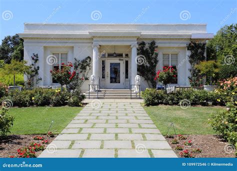 Huntington Gardens Tea House Exterior Near Pasadena Ca Usa Editorial