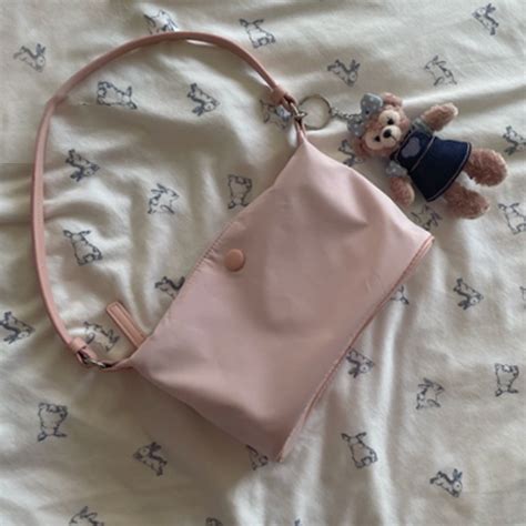 [당일발송 12차완판] 룩앤핏 베이직 파스텔 데일리 나일론 지퍼 토트백 7056 에이블리