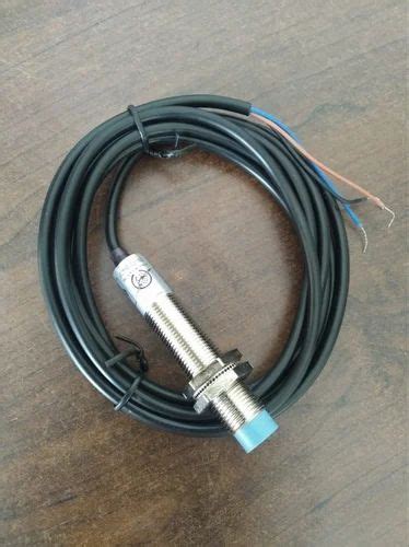 Capacitive Proximity Sensor At ₹ 300 Piece Capacitive Proximity Sensors In Coimbatore Id