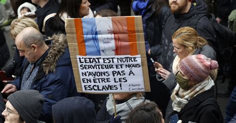 Nearly 1 Million French March In 4th Day Of Pension Protests The