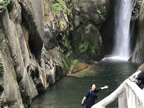 2024天岳幕阜山游玩攻略 震撼你眼球的龙潭飞瀑惊险 去哪儿攻略