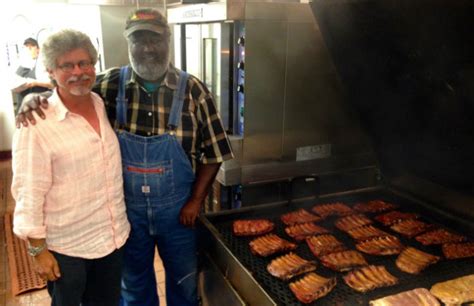 Barbecue Secrets From Carolina Pitmaster Ed Mitchell Huffpost Life