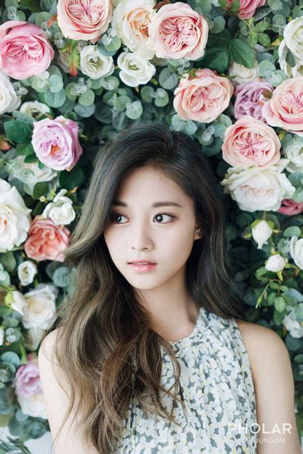 地球の国宝と呼ばれしまうほどの美貌♡twiceツウィの魅力に迫ってみました！ 韓国トレンド情報・韓国まとめ Joah ジョア