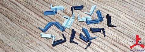 Type C Usb盖子防尘塞防水胶塞加工订制深圳龙华硅胶厂 深圳市上辰科技有限公司