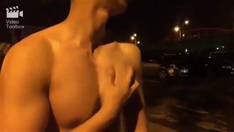 Public Pec Worship ThisVid