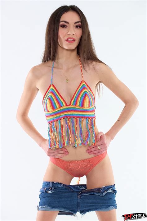 Smooth Interracial Fucking In The Bedroom With Sexy Sawyer Cassidy 16 Photos