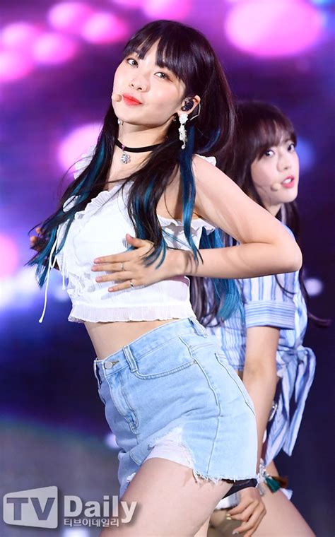 TD포토 위키미키 루시 아찔한 터치