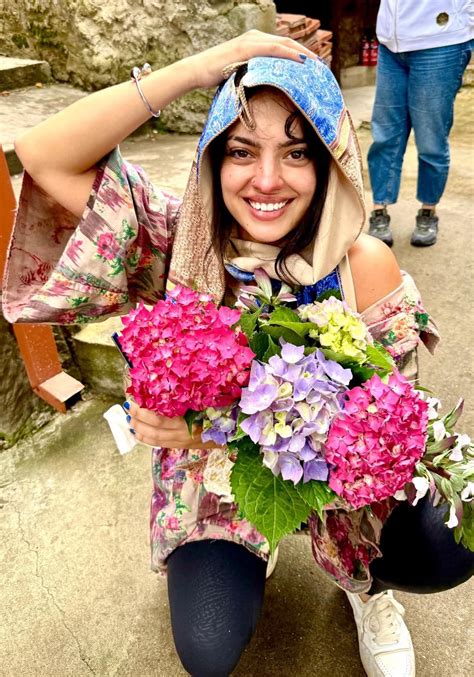 Mma ჩემი ულამაზესი საქართველო უკვე მენატრება მადლობა ჩემო ქართველო დებო და ძმებო ამხელა