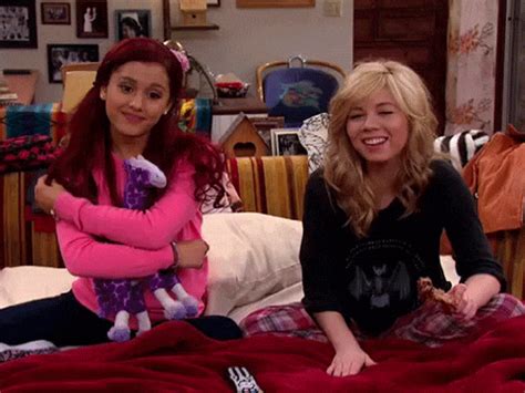 Sam And Cat  Find And Share On Giphy