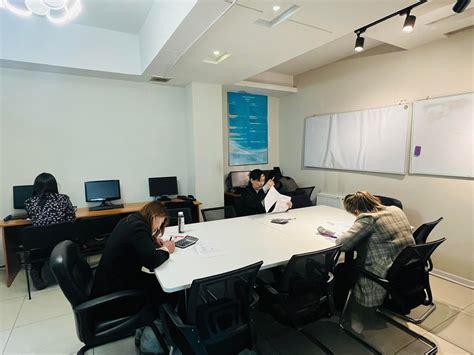 Хөдөлмөр нийгмийн хамгааллын сургалт үнэлгээ судалгааны институт нь ажилгүй болон ажил хайж