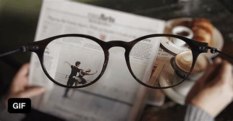 How People With Glasses See 9gag