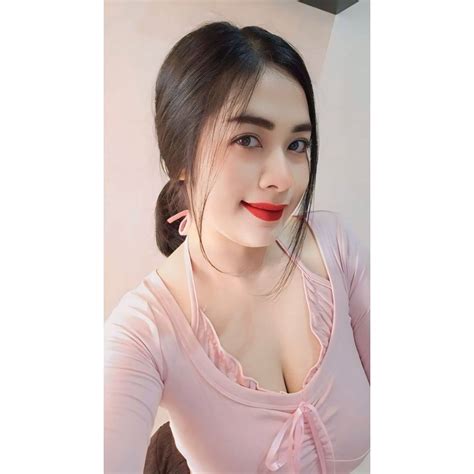 โรงรับจำนำสยามร้อยเอ็ด 🖐 เลือกสวมแหวนที่นิ้วกลาง คุณเป็นคนที่มีจินตนาการสูง ชอบความอ่อนโยน ไม่