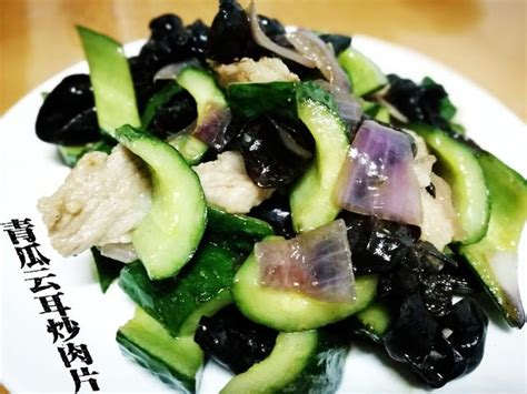 青瓜雲耳炒肉片，清爽怡人，口感層次豐富！ 每日頭條