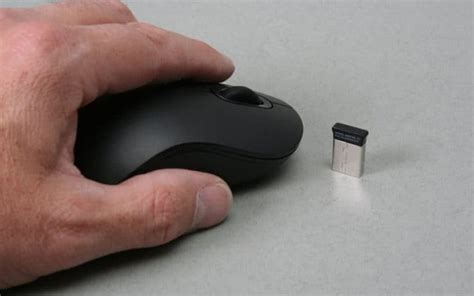 How To Connect A Wireless Mouse PC Guide