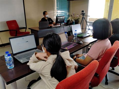 ศูนย์ สอวน มหาวิทยาลัยวลัยลักษณ์จัดอบรมคอมพิวเตอร์โอลิมปิก ค่าย 2 ณ