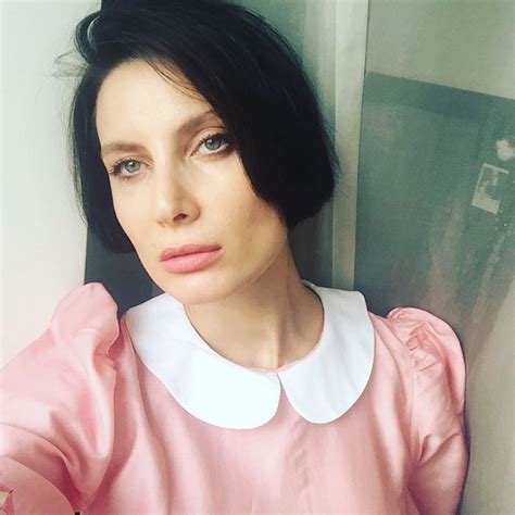 თაკო ჩხეიძის განსხვავებული საცურაო კოსტიუმი და უნაკლო სხეული პლიაჟზე