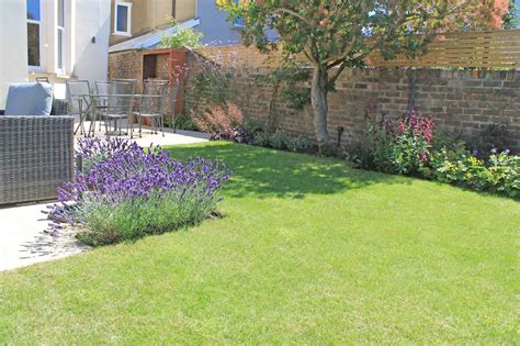 Small Bristol Garden Outerspace