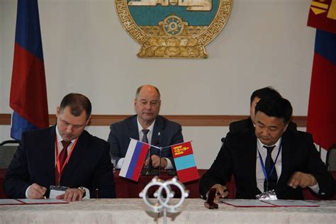 Бизнесийн салбарт хамтран ажиллах санамж бичигт гарын үсэг зурлаа